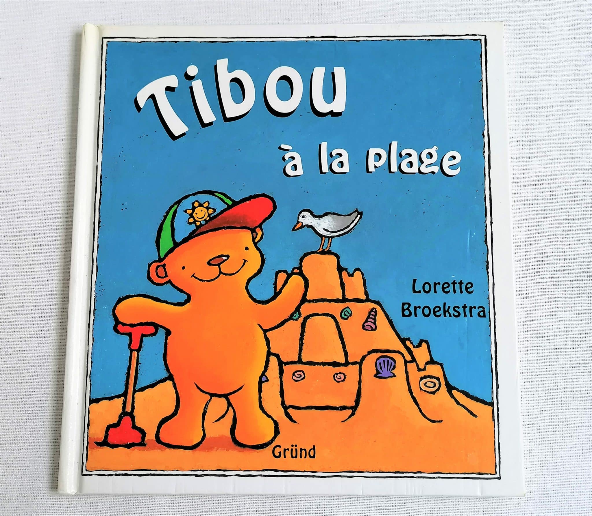Tibou à la plage - Grenier d'enfance