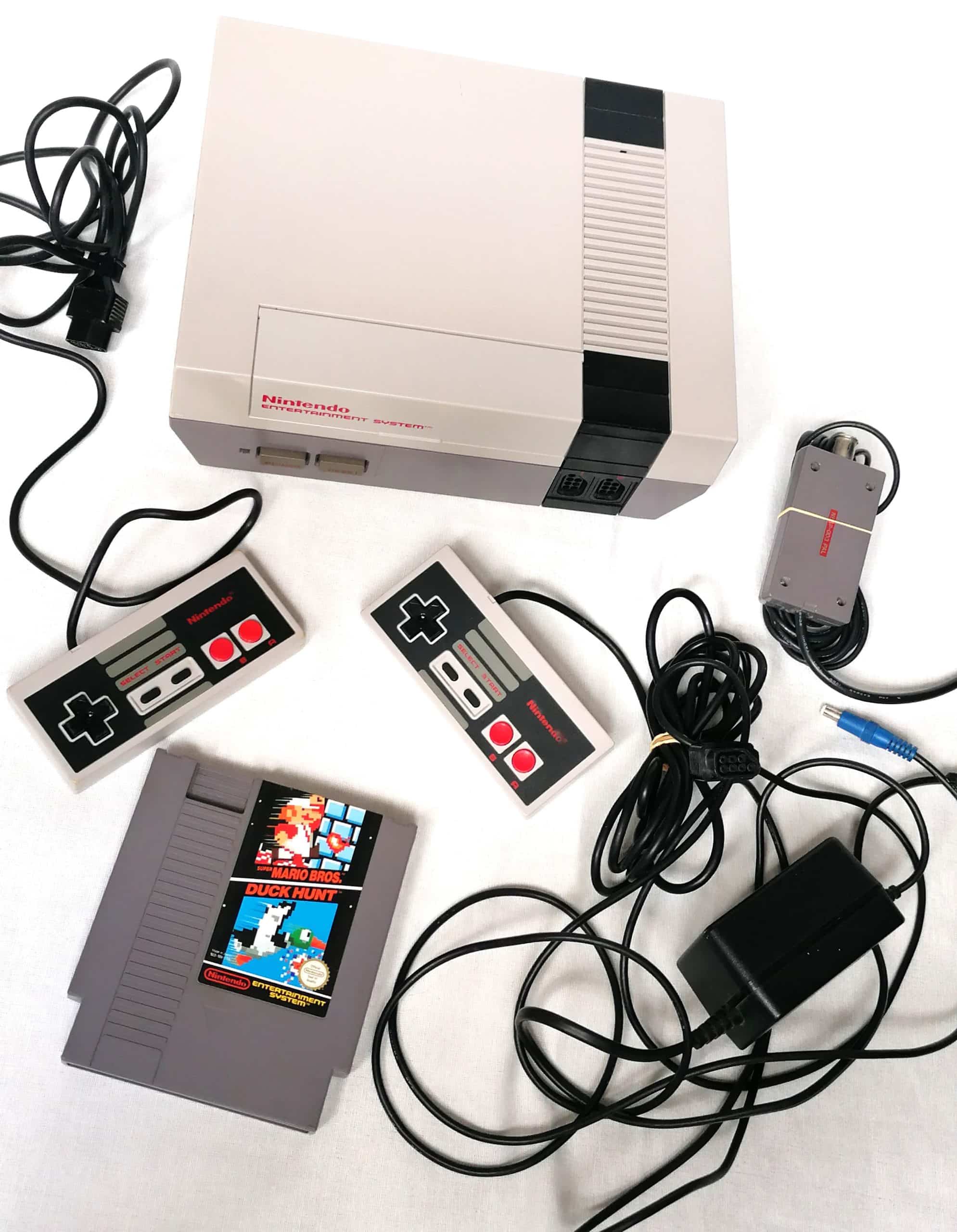 Console Nintendo NES - Grenier d'enfance